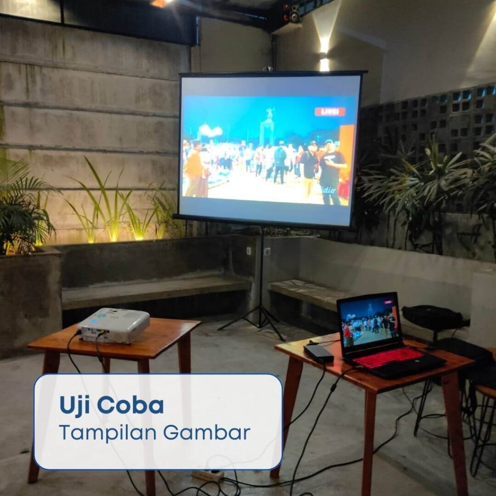 Cara Setting Proyektor agar Tampilan Gambar Full Screen